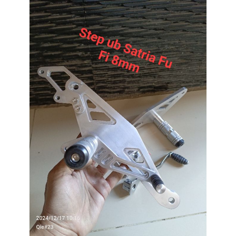 Jual Footstep Ub underbone dural Satria FU FI tebal 8mm costum | Shopee ...