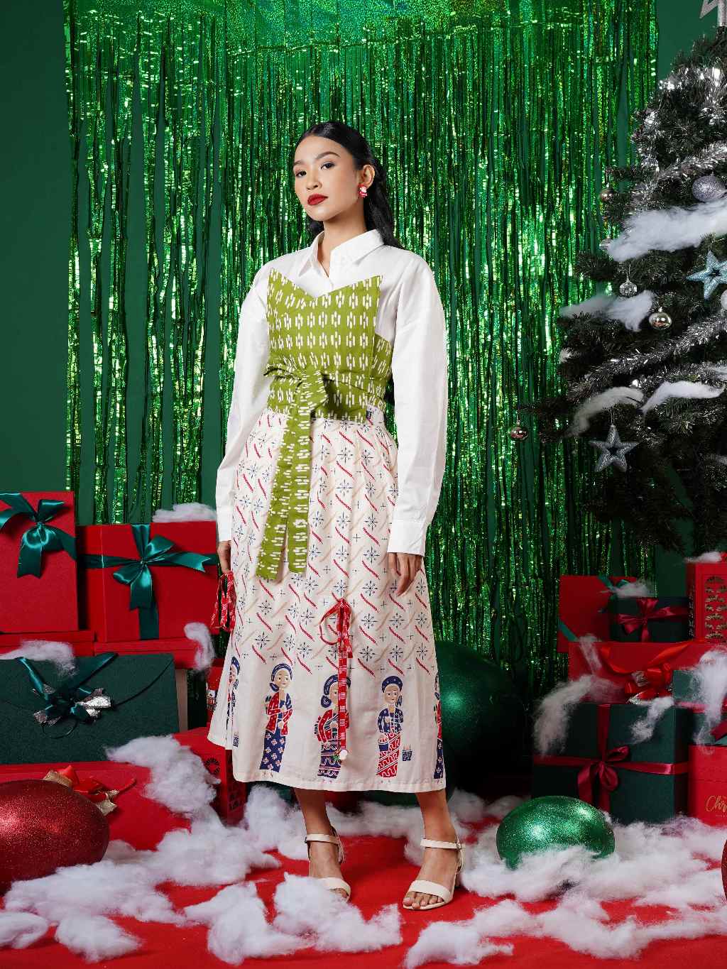 Jual Batik ENOM - Rok Batik Modern - Baju Natal - Senandung Series ...