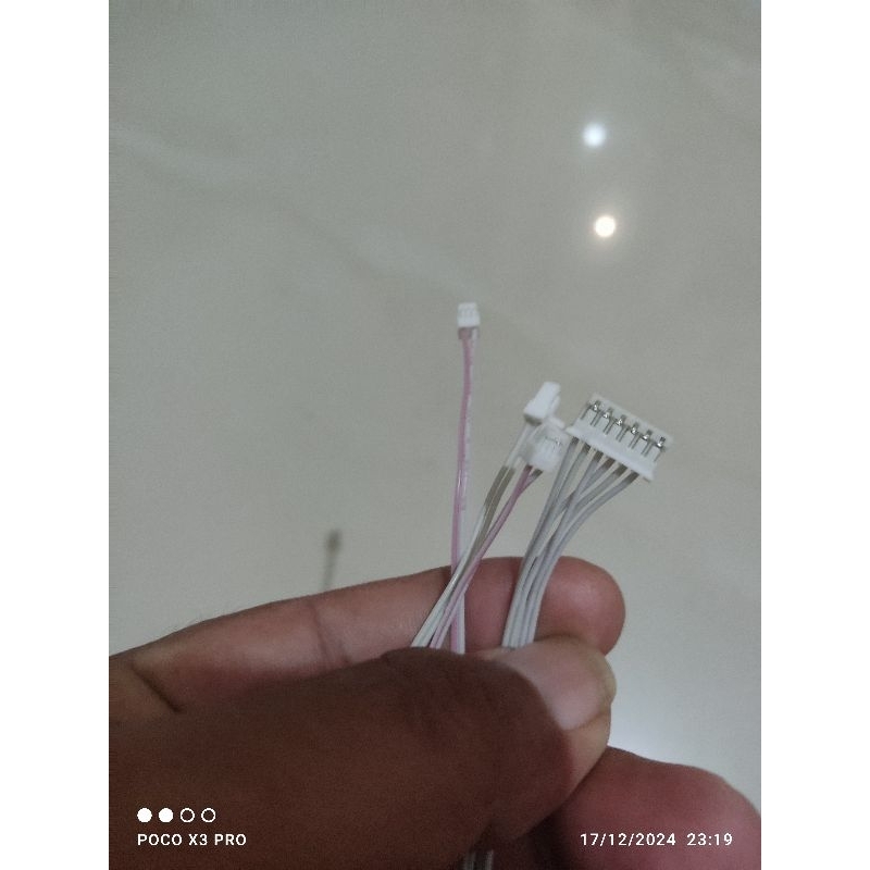 Jual kabel lampu soket backlight tv Polytron 32" all type series kabel ...