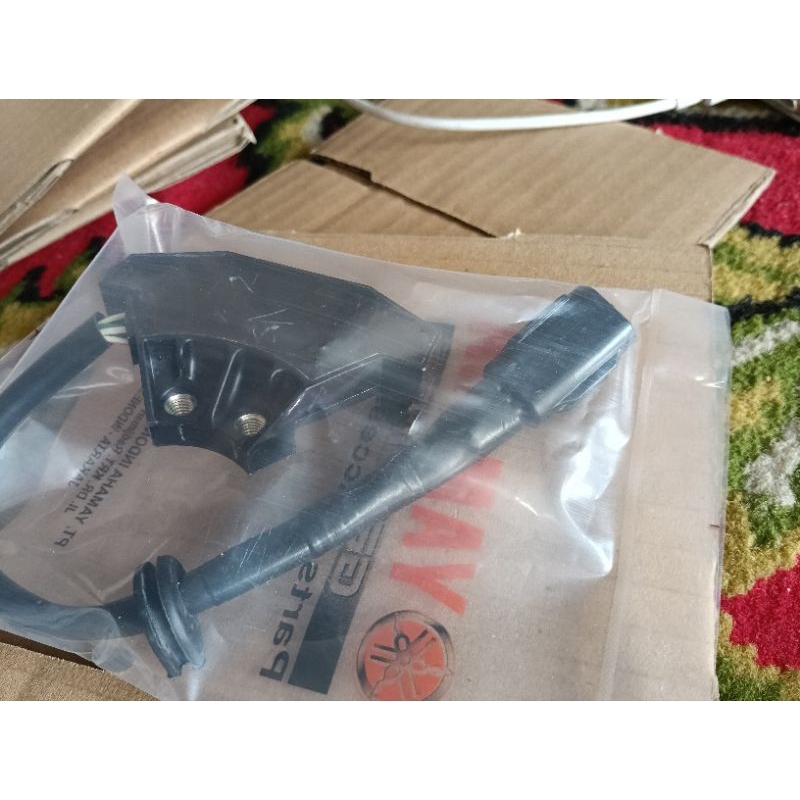 Jual sensor Magnit CKP pulser solusi kode 12 original Yamaha fi Lexi ...