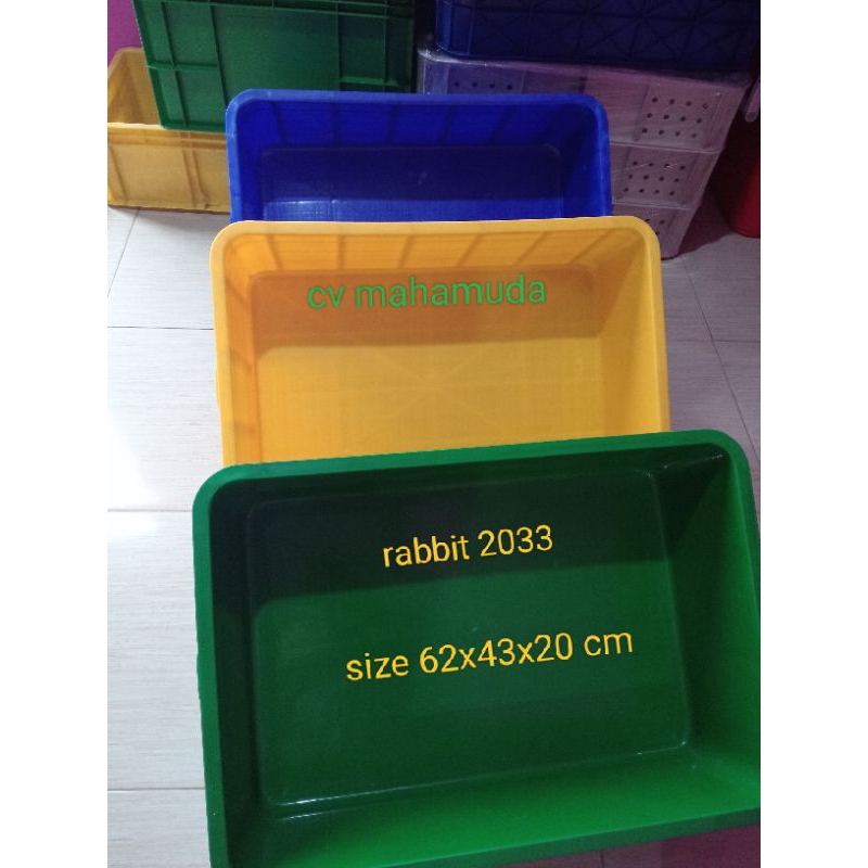 Jual box container rabbit 2033 size 62x43x20 bekas ready warna Hijau ...