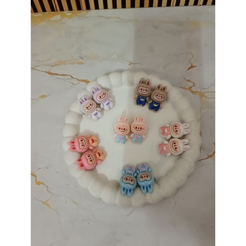 Jual BROS LABUBU HIJAB/BROS HIJAB ANAK LABUBU/BROS PIN KARAKTER LABUBU ...