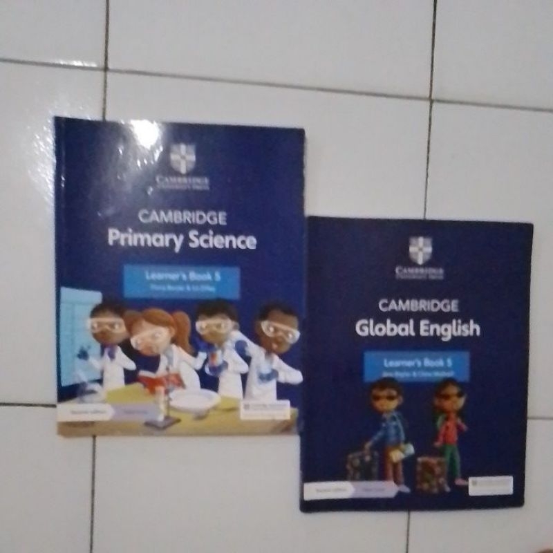 Jual CAMBRIDGE PRIMARY SCIENCE & ENGLISH LEARNER,S BOOK 5 | Shopee Indonesia