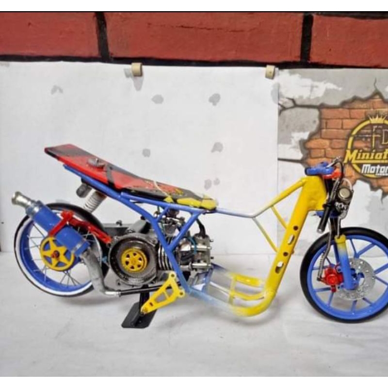 Jual diecast miniatur motor drag honda beat | Shopee Indonesia
