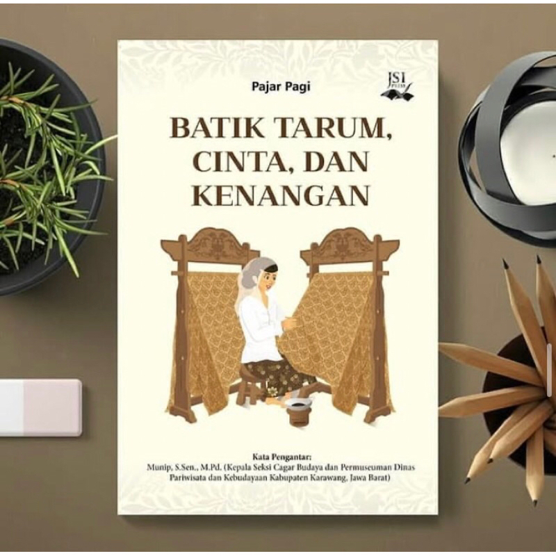 Jual Buku Novel : Pajar Pagi - Batik Tarum Cinta Dan Kenangan | Shopee ...