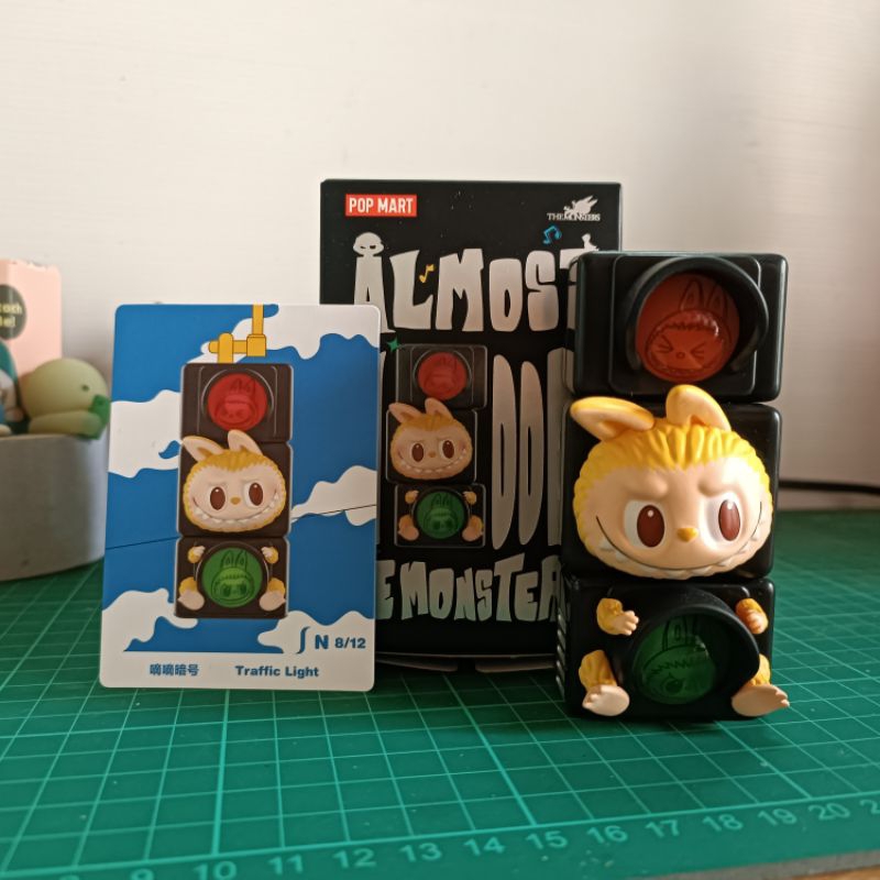 Jual (READY) THE MONSTER ALMOST HIDDEN LABUBU TRAFFIC LIGHT ORIGINAL ...