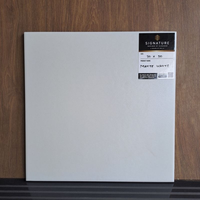 Jual Keramik Putih Dop 30x30 Mulia Signature MATTE WHITE | Shopee Indonesia