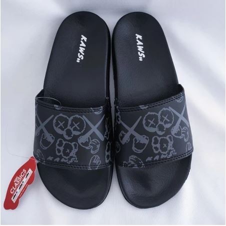 Jual Sendal slip-on/slide "KAWS" | Shopee Indonesia