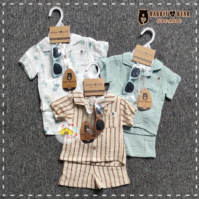 Jual Set R@BBIT + BEAR Organic Baby Boys Set 3in1 - Shirt, Shorts, & UV ...