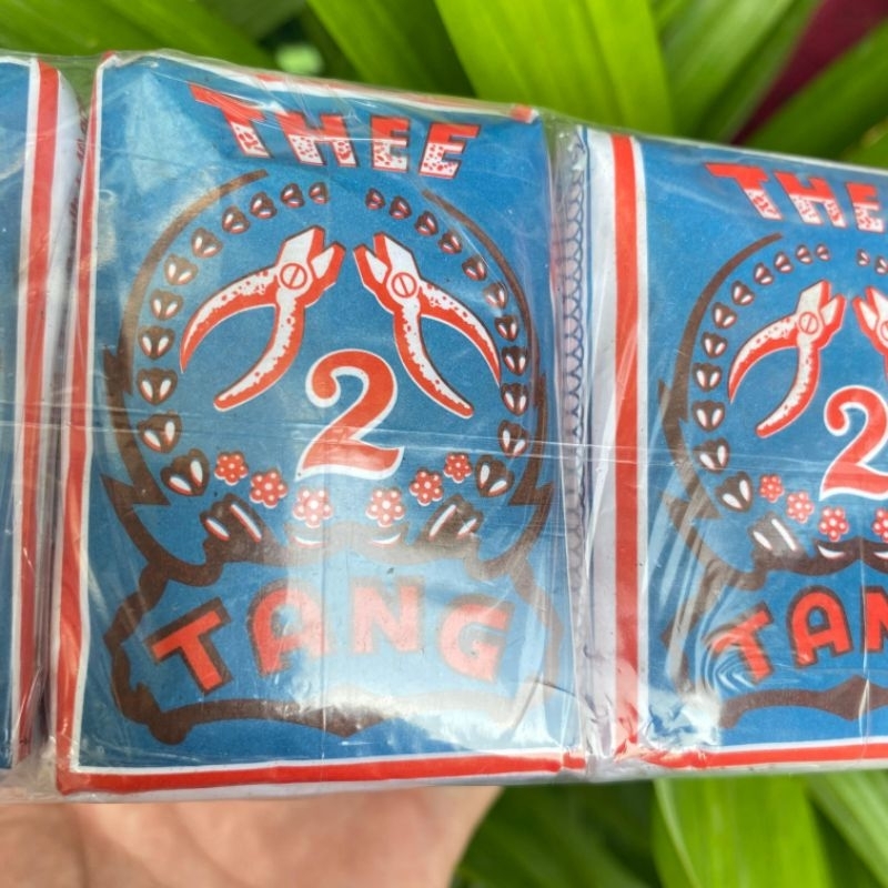 Jual THEE 2 TANG BIRU TEH WANGI | TEH TANG teh biru wangi | Shopee ...