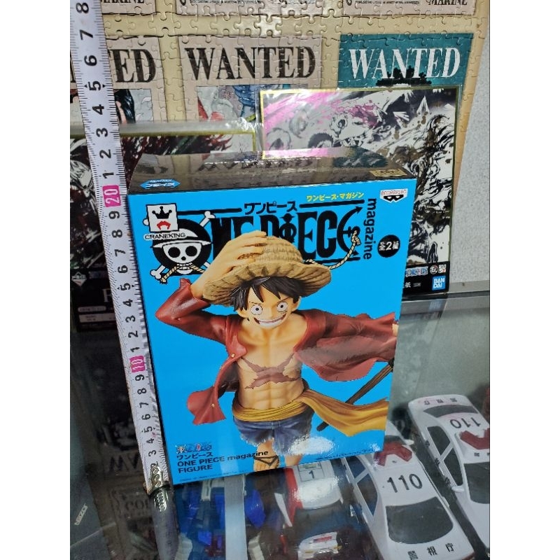 Jual Action figure one piece mongkey D luffy magazine original ...