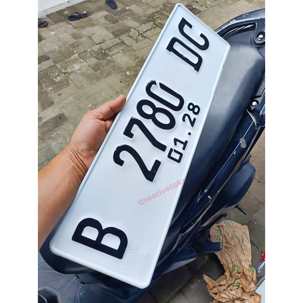 Jual Plat Nomor Mobil Putih sudah ada logo plat mobil font variasi ...