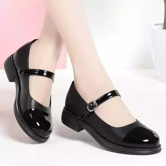Jual Sepatu Anak Perempuan Docmart terbaru Simple Elegan Anti Slip ...