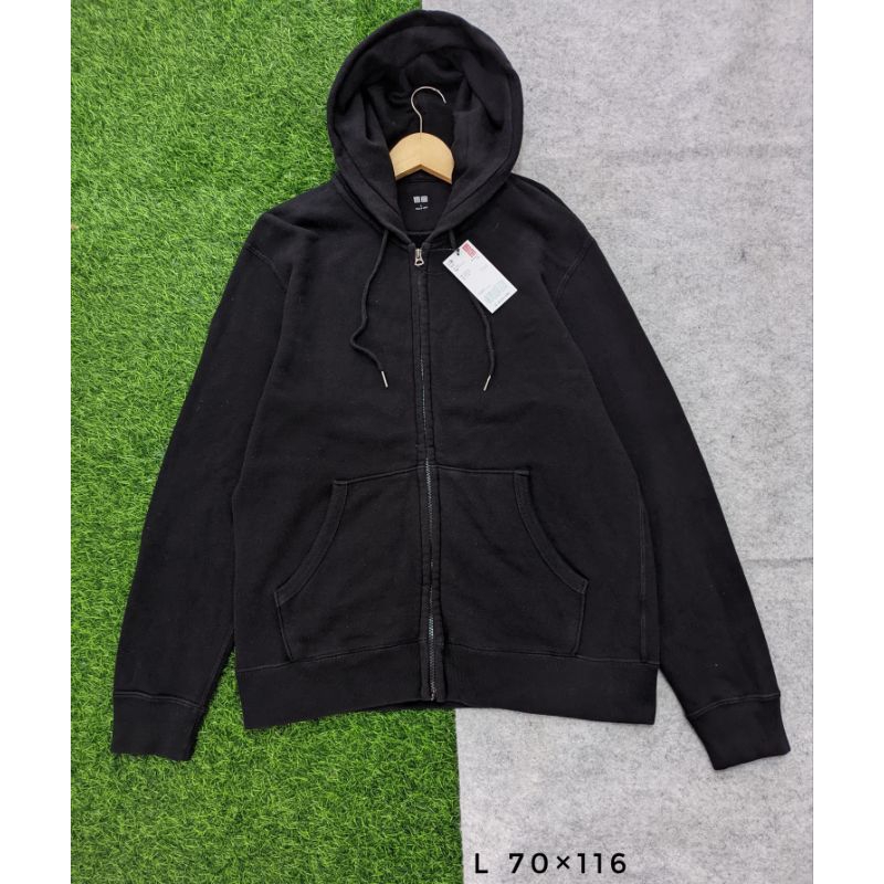 Jual UNIQLO ZIPPER HITAM L | Shopee Indonesia