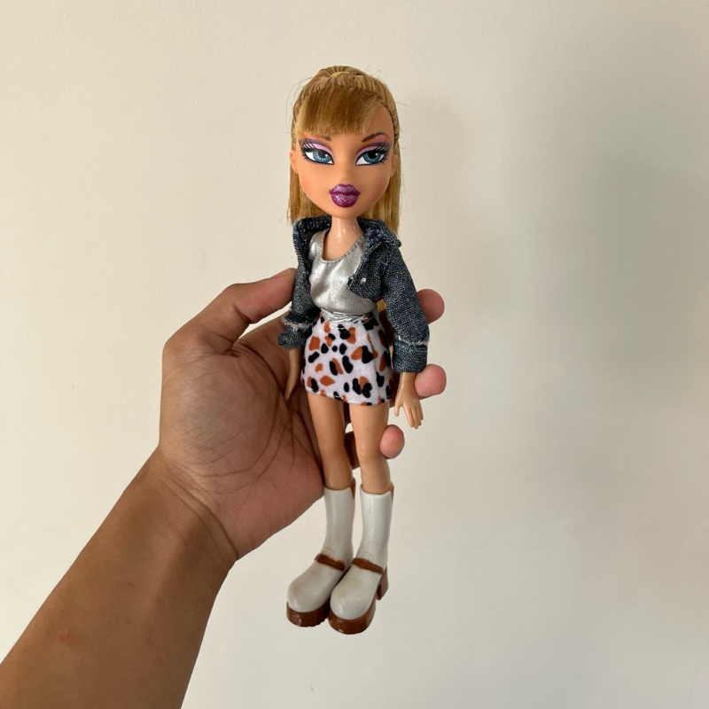 Jual Bratz Cloe Flashback Fever Rare | Shopee Indonesia