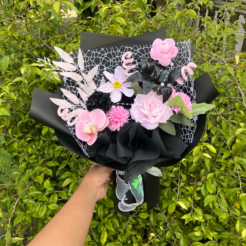 Jual Bouquet artificial graduation | Bouquet aesthetic | Buket wisuda ...