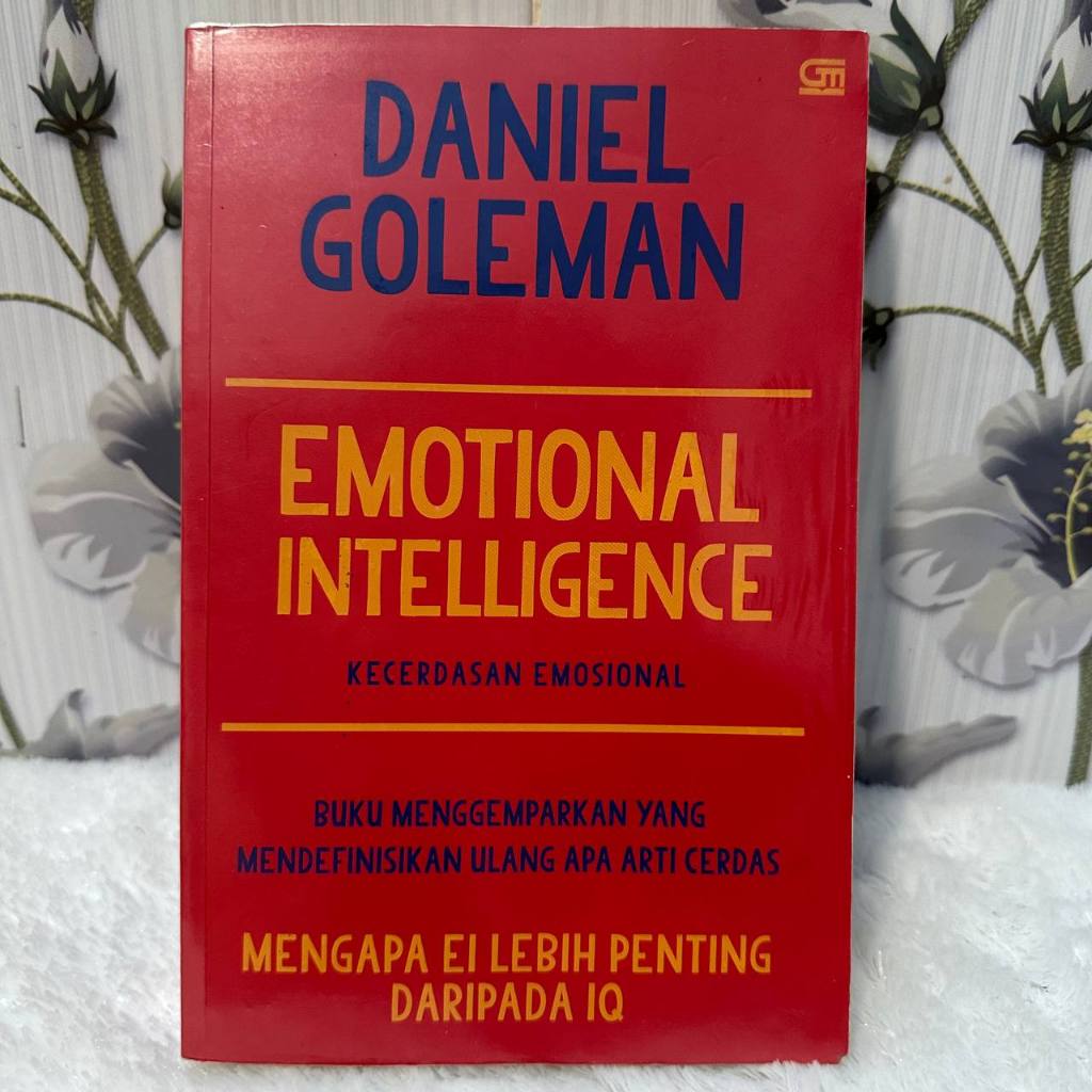 Jual Preloved Buku Emotional Intelligence By Daniel Goleman | Shopee Indonesia