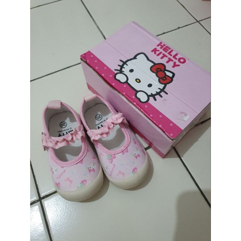 Jual sepatu balmoral kids hello kitty (new) | Shopee Indonesia