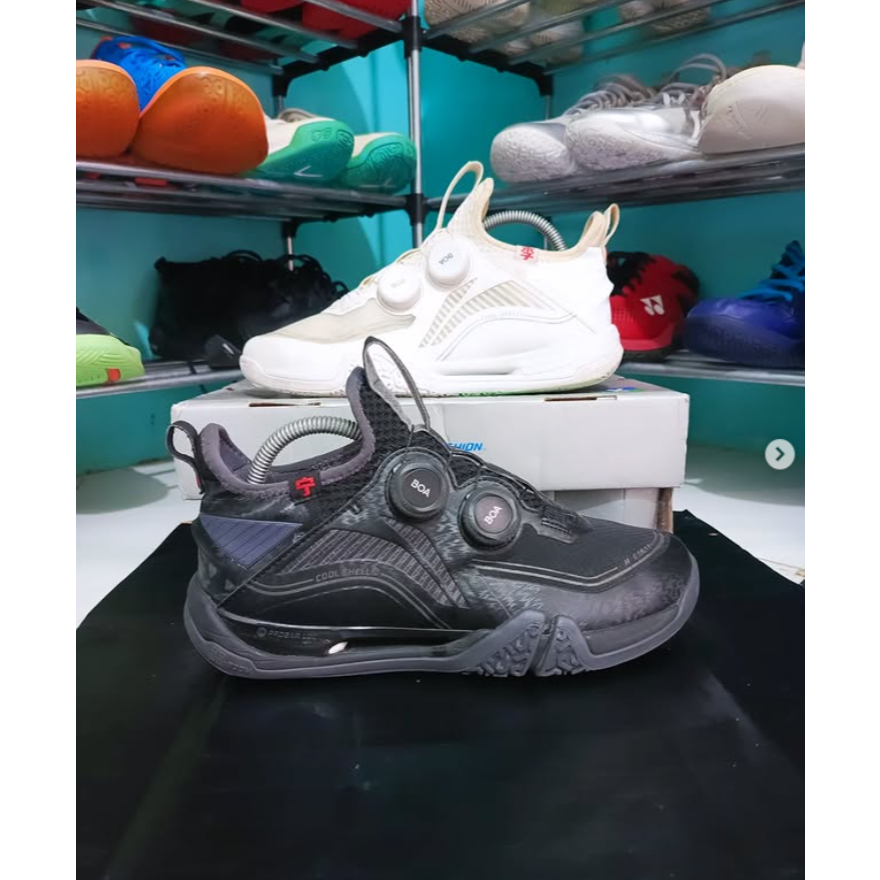 Jual Sepatu Badminton Lining Saga 2 MAX Original | Shopee Indonesia