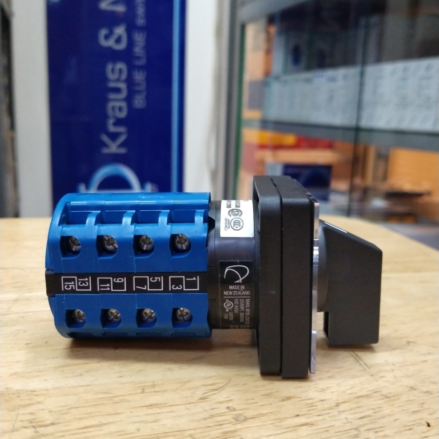 Jual SELECTOR SWITCH CA10 20A KRAUS & NAIMER 1 OFF 2 CA10 4POLE 20A COS ...