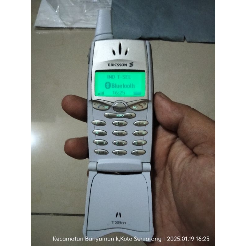 Jual Sony Ericsson T39 M Flip Antena Normal Original Mulus Jadul Langka Unik Imut Speaker Bass ...