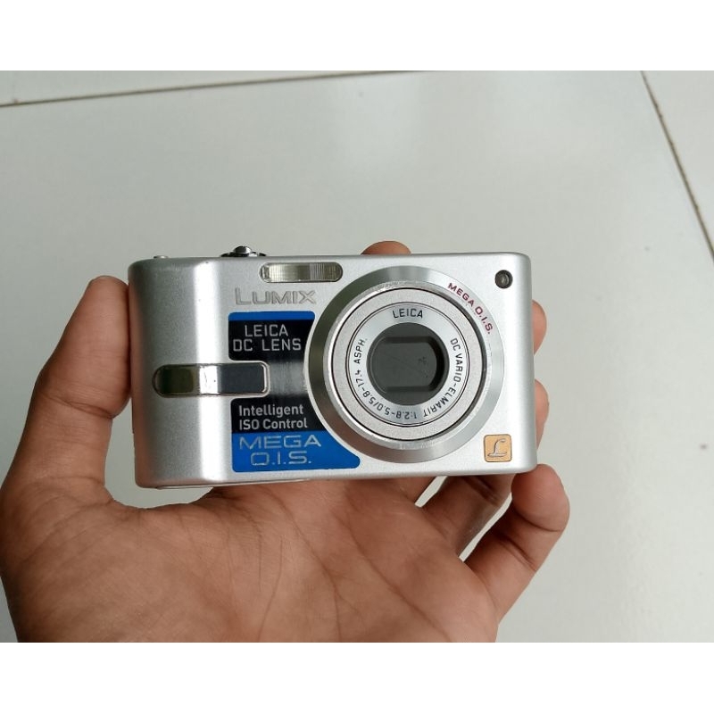 Jual kamera digital lumix FX12 bekas normal | Shopee Indonesia