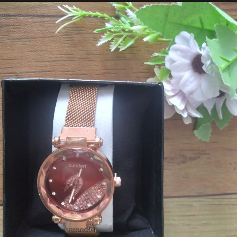 Jual Jam tangan magnet wanita (free box) | Shopee Indonesia
