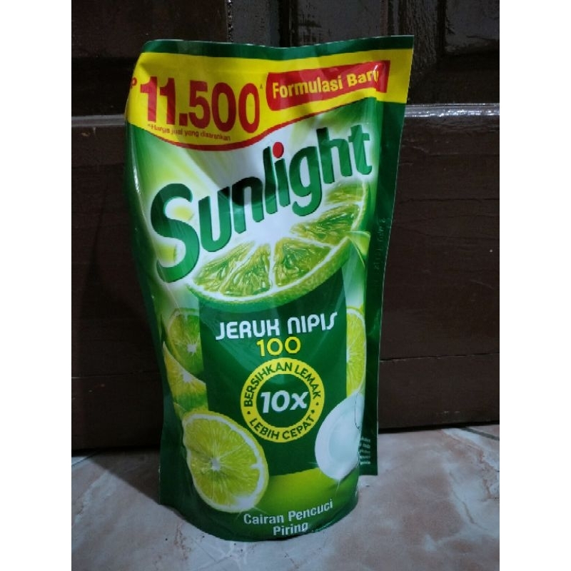 Jual sunlight pencuci piring 635ml | Shopee Indonesia