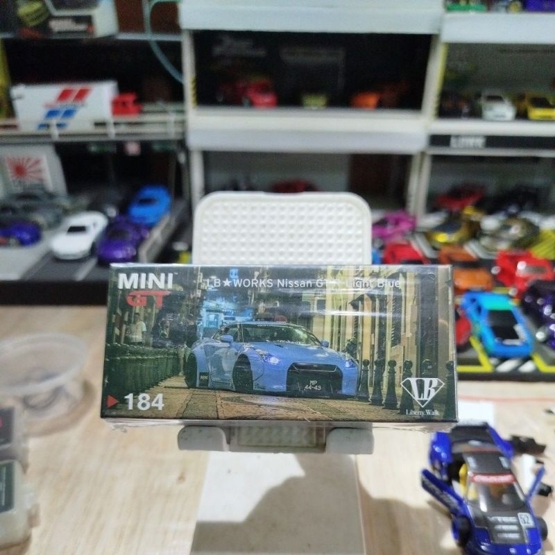 Jual Mini GT nissan gtr r35 lbwk light blue segel | Shopee Indonesia