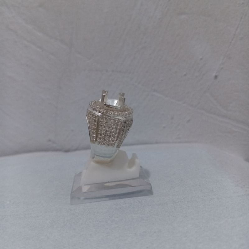 Jual ring perak microsetting taper dimensi batu 10x8 | Shopee Indonesia