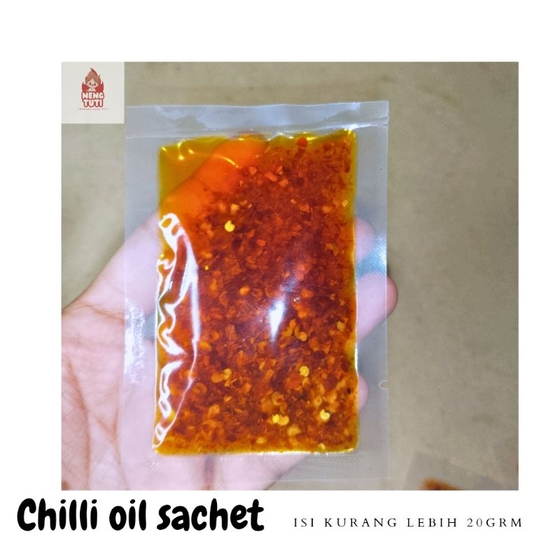 Jual chili oil kemasan sachet / chili oil sachet 20gr | Shopee Indonesia