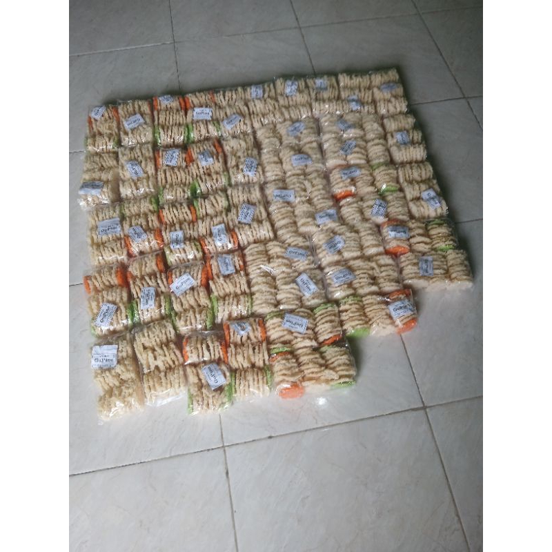 Jual RENGGINANG UBI / PATHILO/ RENGGINANG SINGKONG | Shopee Indonesia