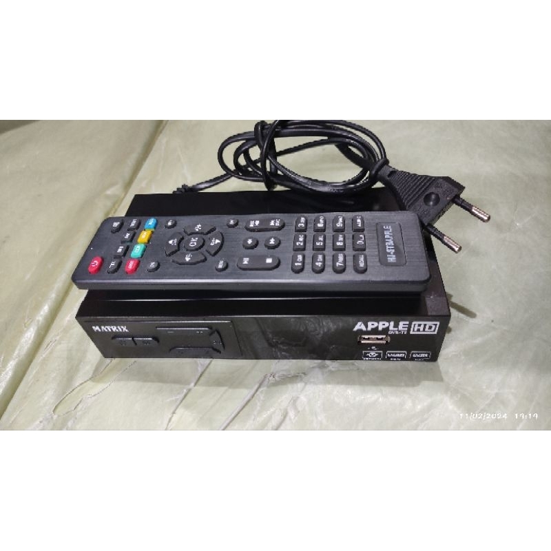 Jual Matrix Apple Merah Set Top Box,STB TV Digital tanpa internet,Bekas ...