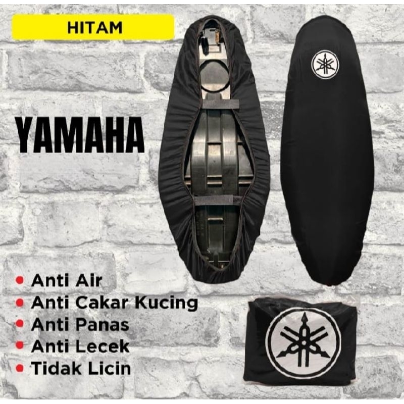 Jual sarung jok motor/cover jok motor variasi logo Yamaha Honda ...