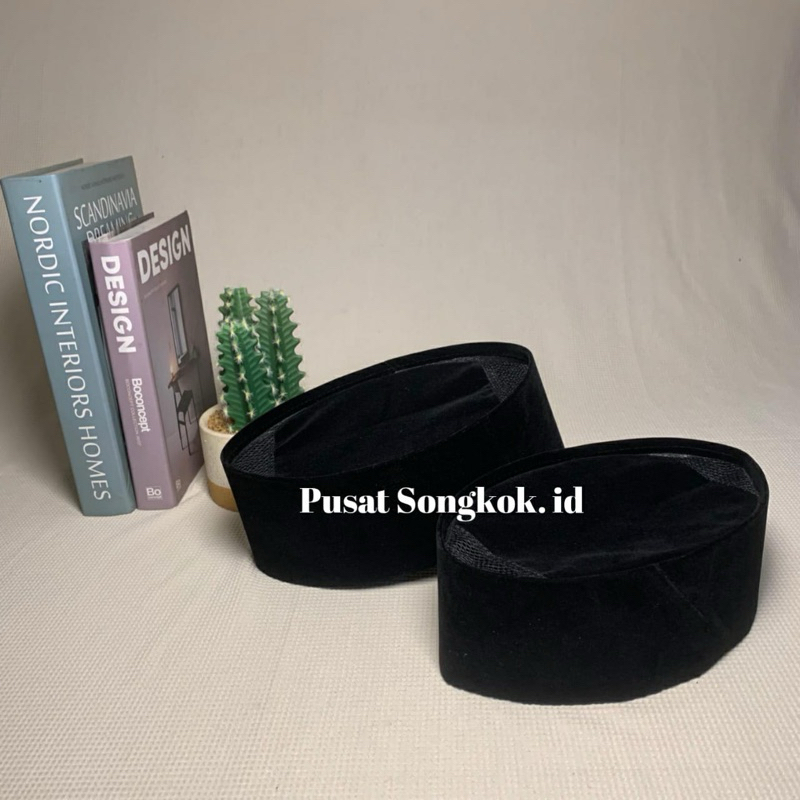 Jual (COD) Songkok Peci Kopiah Kopyah Hitam Polos AC / Peci Songkok ...