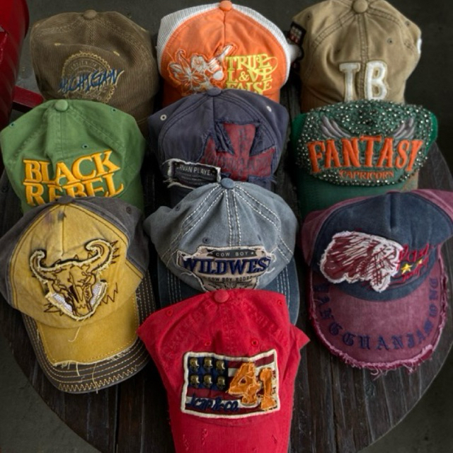 Jual TOPI AESTHETIC VINTAGE TOPI THRIFT SECOND | Shopee Indonesia