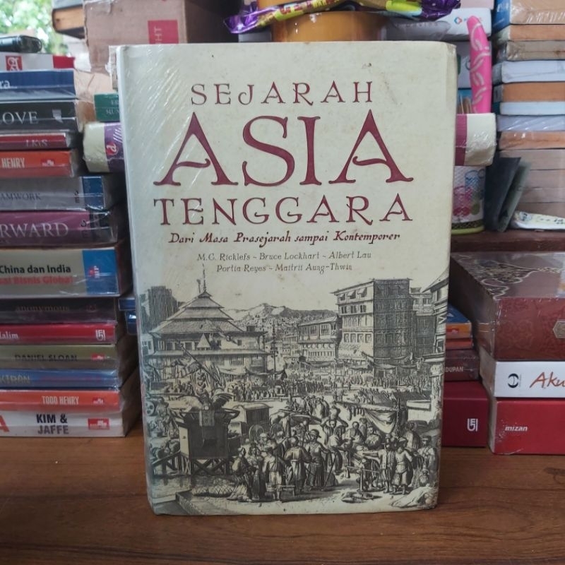 Jual Buku Langka Original / Sejarah Asia Tenggara Dari Masa Prasejarah Sampai Kontemporer ...