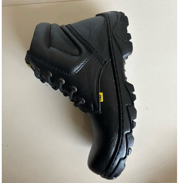 Jual sepatu boot keselamatan untuk pekerjaan dengan pelindung besi di ...