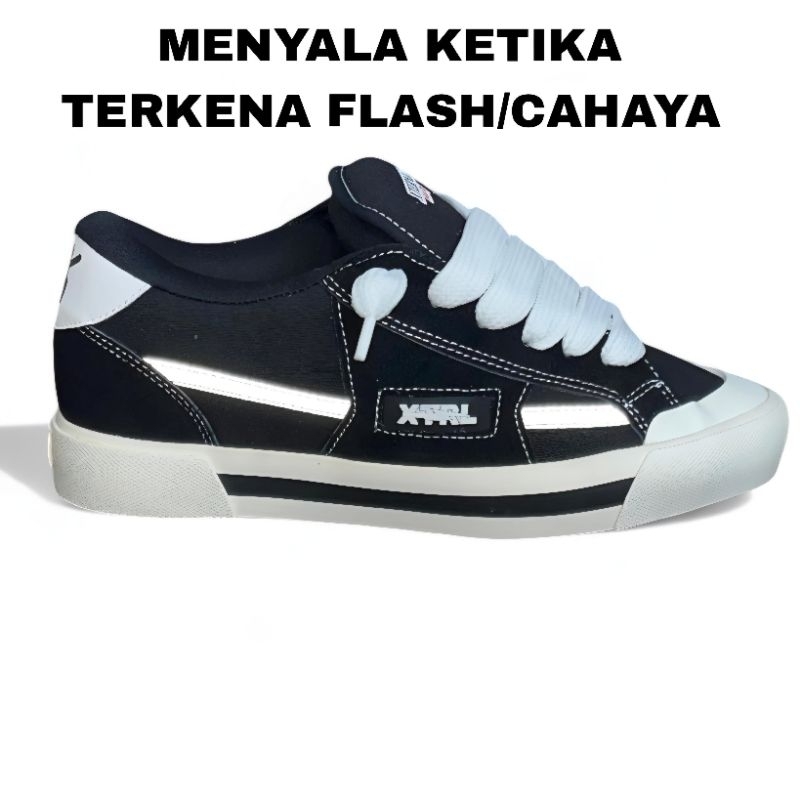 Jual XternalStepSure - Sepatu Fat Shoes Skateday Gemuk Reflective Black ...