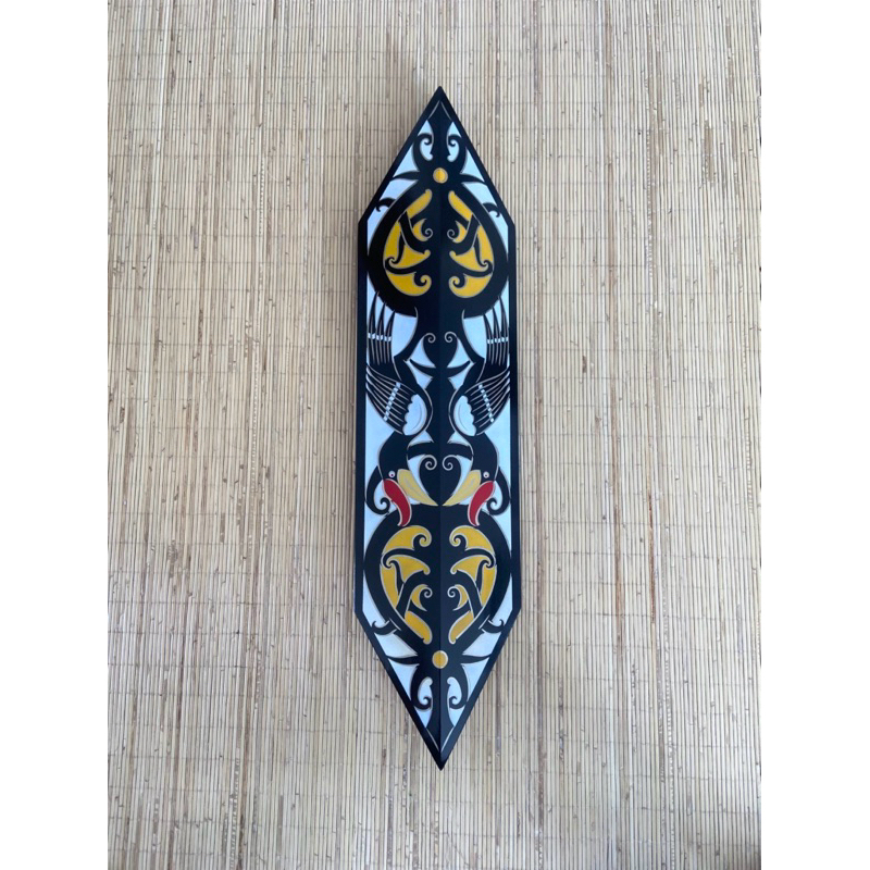 Jual Manika Kaltim - Perisai Kayu / Telawang / Talawang Adat Dayak ...