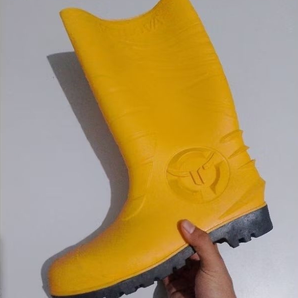 Jual SEPATU BOOTS PETROVA YELLOW EURO 43 NEW ORIGINAL | Shopee Indonesia