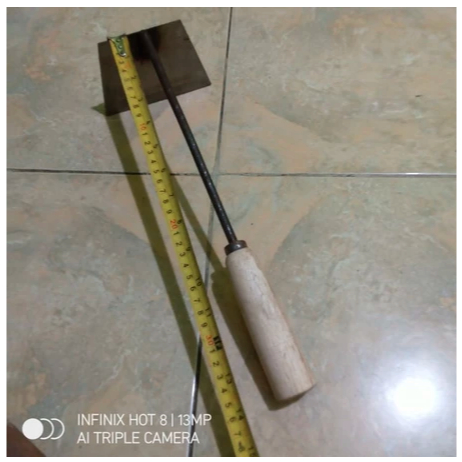 Jual CANGKUL MINI, CANGKUL TAMAN, KORET ALAT BERTAMAN/BERKEBUN | Shopee ...