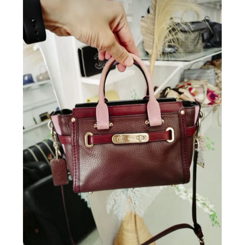 Jual Tas coach swagger two tone | Shopee Indonesia