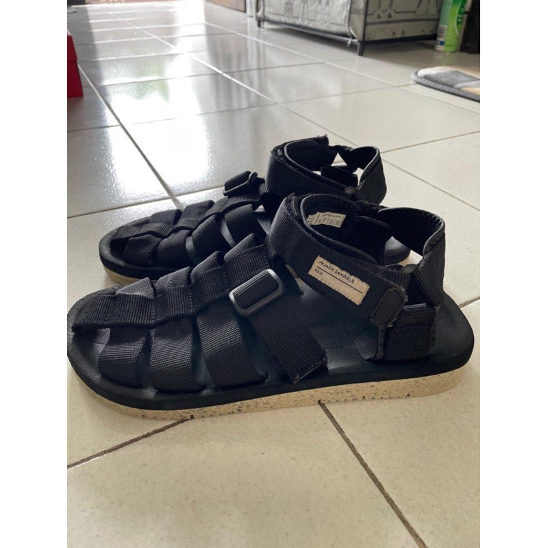 Jual Hijacks Sandal | Shopee Indonesia