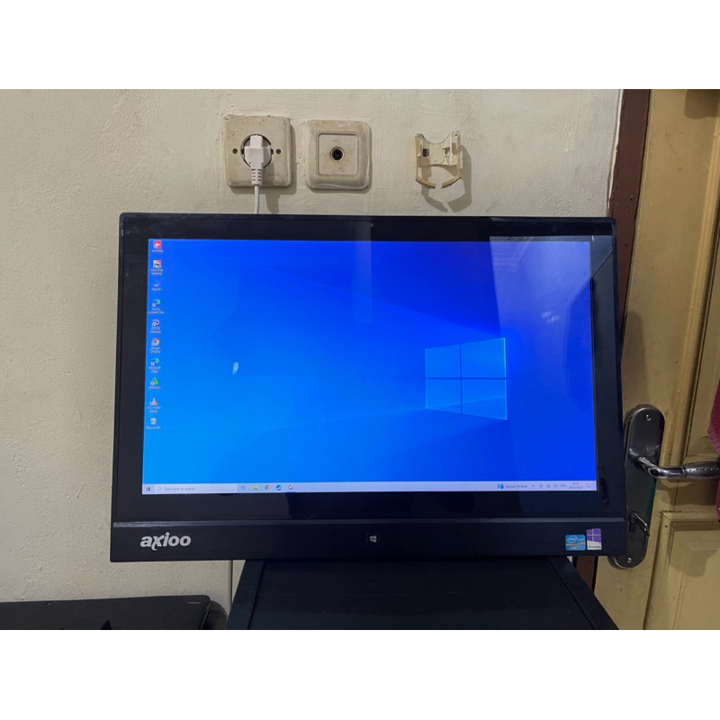 Jual PC AIO ALL IN ONE AXIO I7 GEN 2 RAM 8GB SSD 128GB TOUCHSCREEN ...
