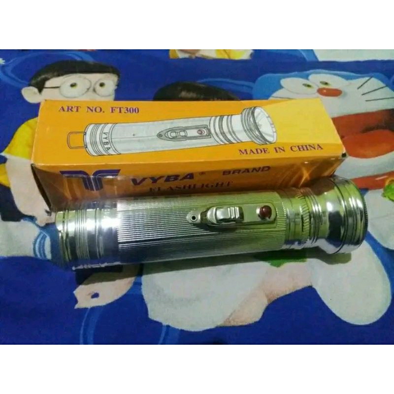 Jual Senter Jadul Baterai Besar Warna Kuning | Shopee Indonesia