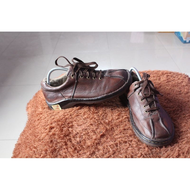 Jual Sepatu dokmart" Dr. Martens 11199". Kulit asli tebal, tapak kokoh ...