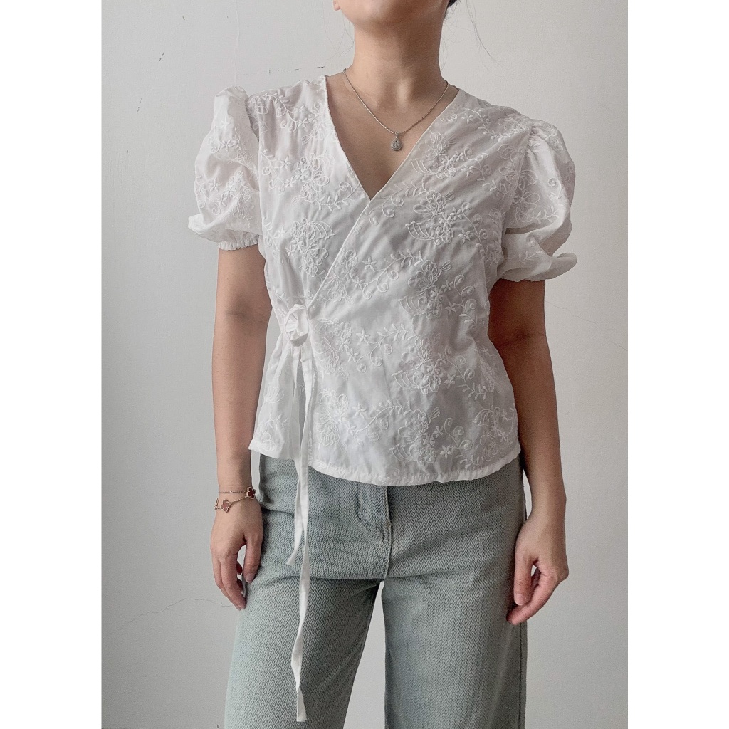 Jual SHOP MARRA Domo Top | Shopee Indonesia