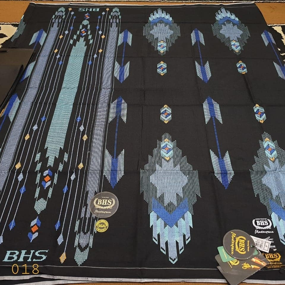 Jual Sarung BHS EXCELLENT SKA Gold Black Edition - G | Shopee Indonesia