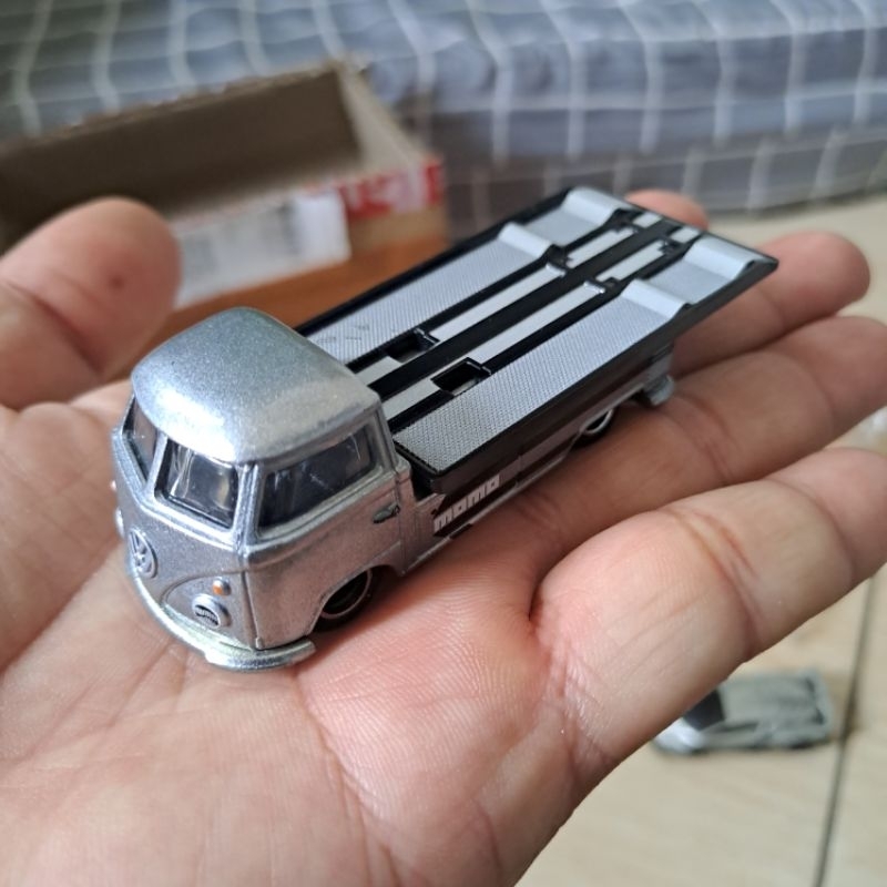 Jual Hot Wheels Transporter T1 Pick Up (Base Besi Ban Karet) | Shopee ...